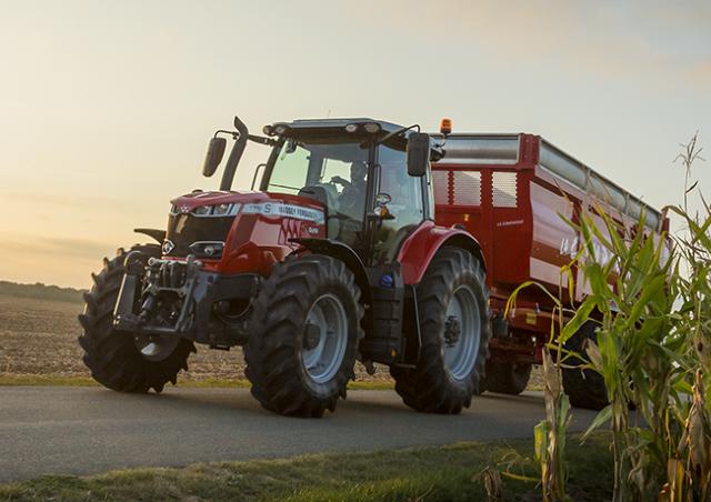 Massey Ferguson MF 7715 S Technische Daten des Allradtraktors (2017 ...