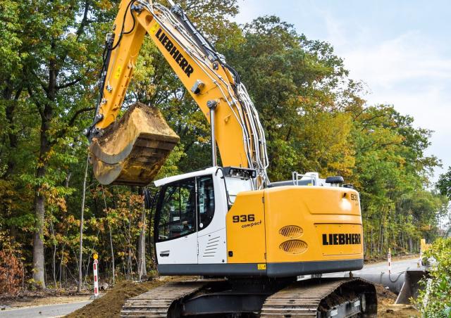 Liebherr R 936 Compact Litronic Bagger technische Daten (2019 - 2025) | Bagger | LECTURA specs ...