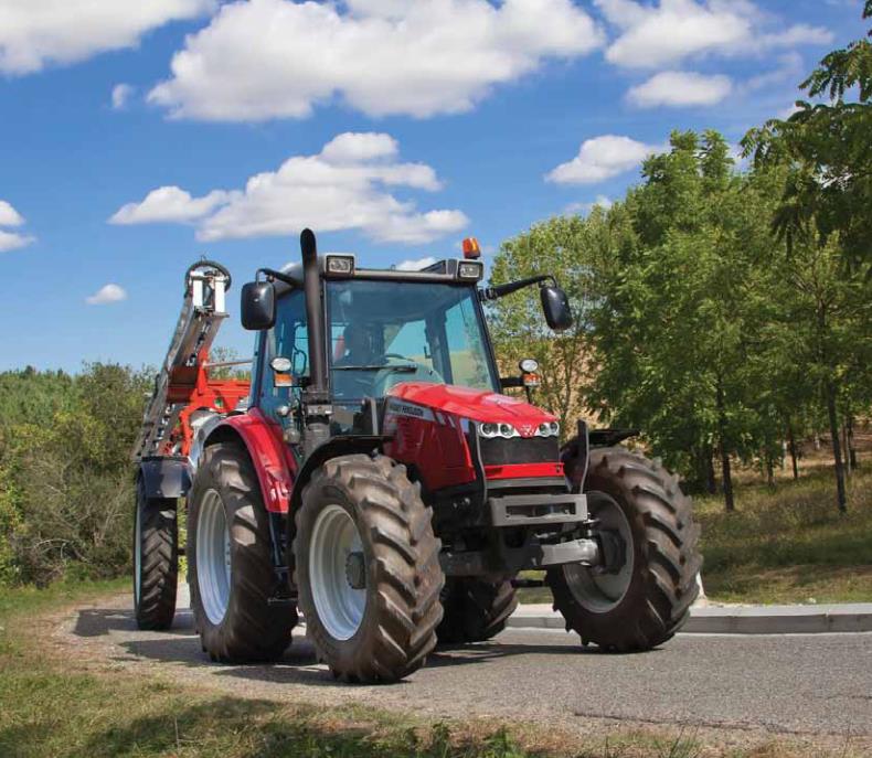 Massey Ferguson MF 6445 Komfort Technische Daten des Allradtraktors ...