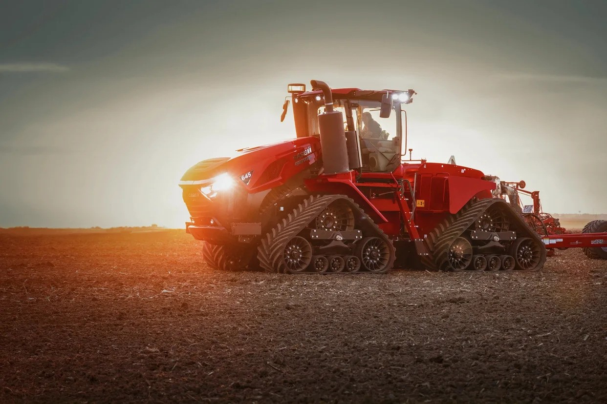 Case IH Steiger 645 Wheeled Technische Daten des Allradtraktors (2024 ...