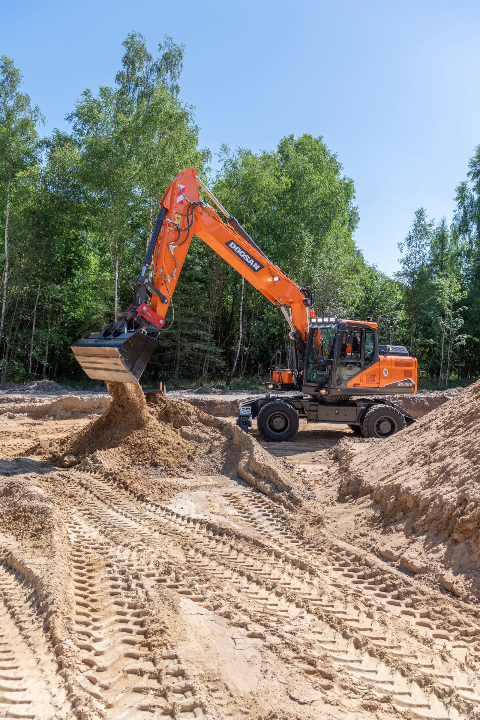 Doosan DX210W-7 Bagger technische Daten (2021 - 2023) | Bagger ...