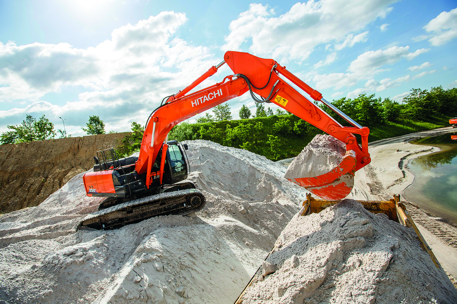 Hitachi ZX250LCN-6 Bagger technische Daten (2016 - 2021) | Bagger ...